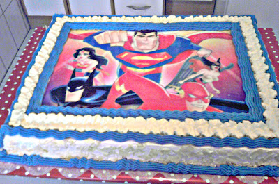 O Cantinho do Bolo da Lenira: Bolos Liga da Justiça