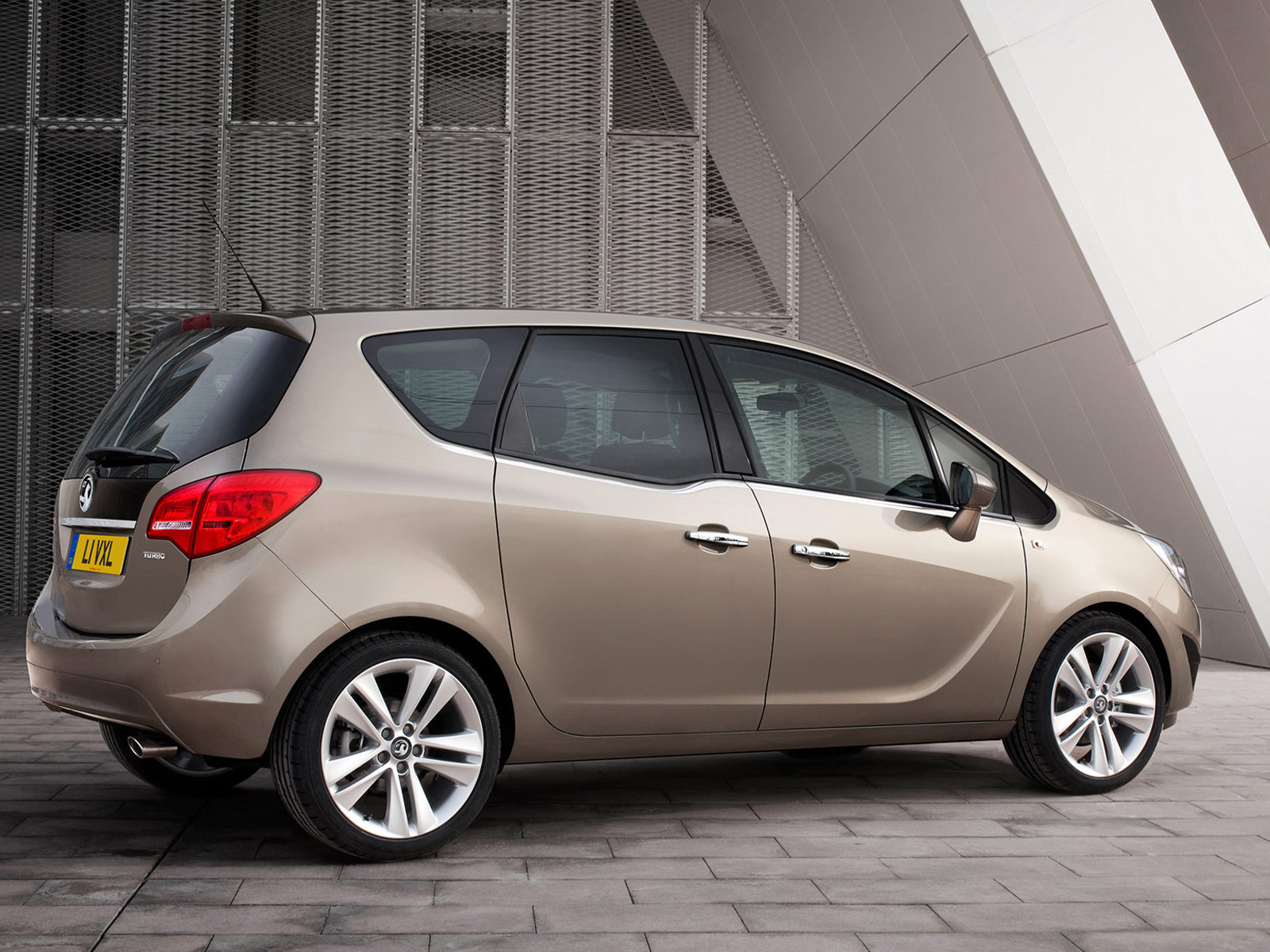 2011 Vauxhall Meriva | Car Desktop Wallpaper