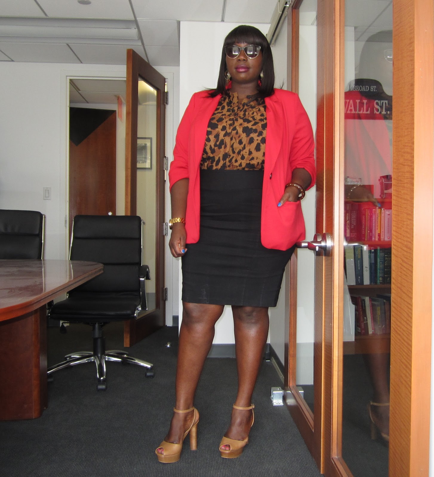 PLUS SIZE WORK WEAR: ALISSA AT THE OFFICE - Stylish Curves
