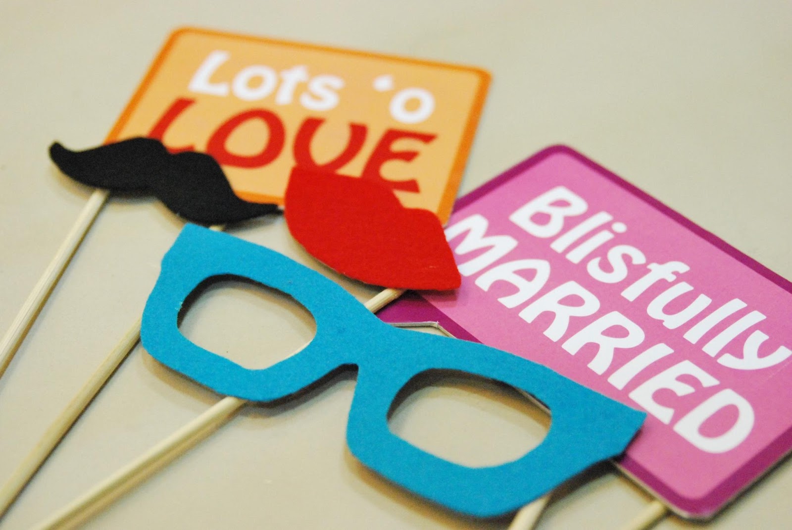 efkaycreation: Promotion: Props for photobooth