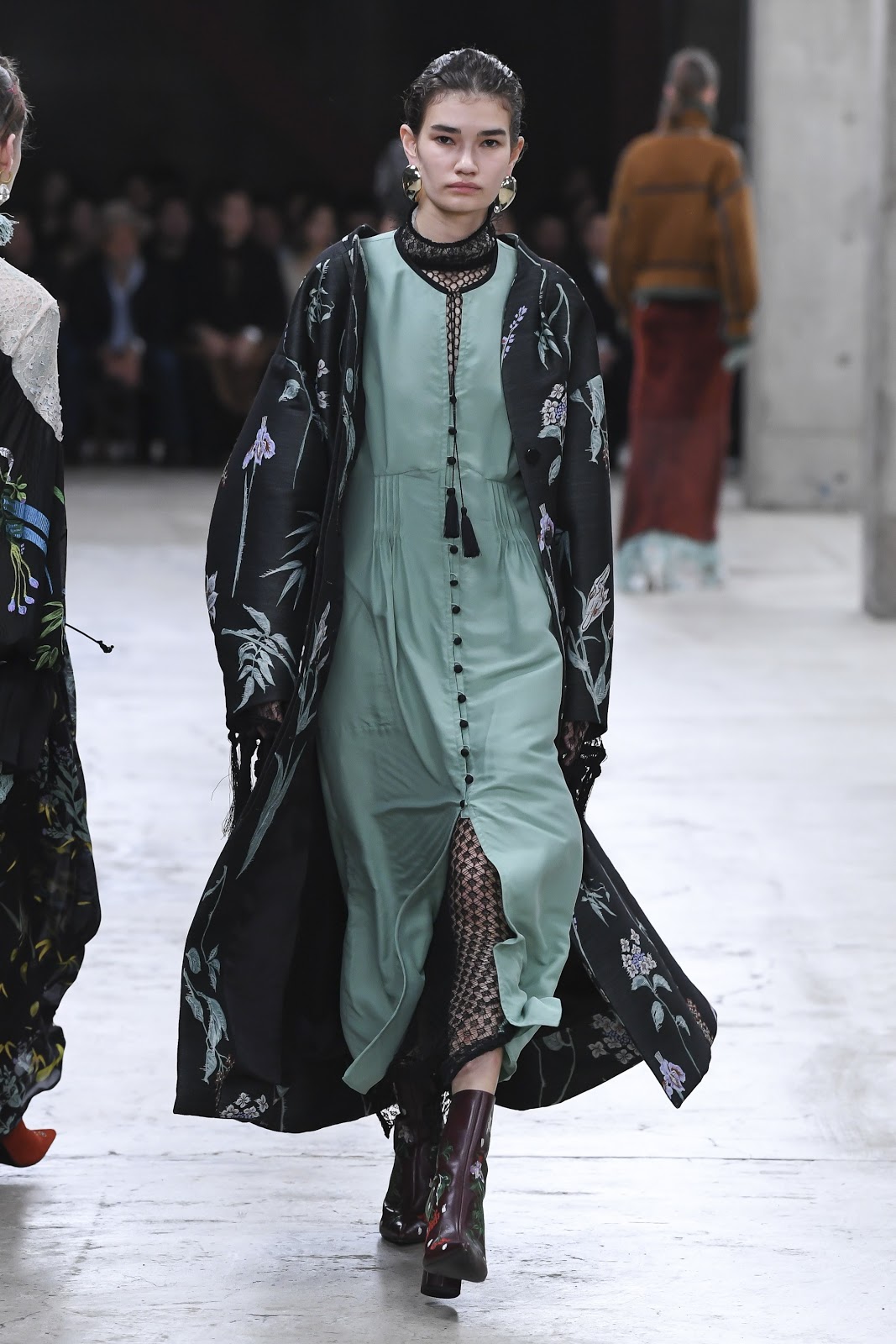 Mame Fall 2018 RTW Tokyo - Runway | Cool Chic Style Fashion