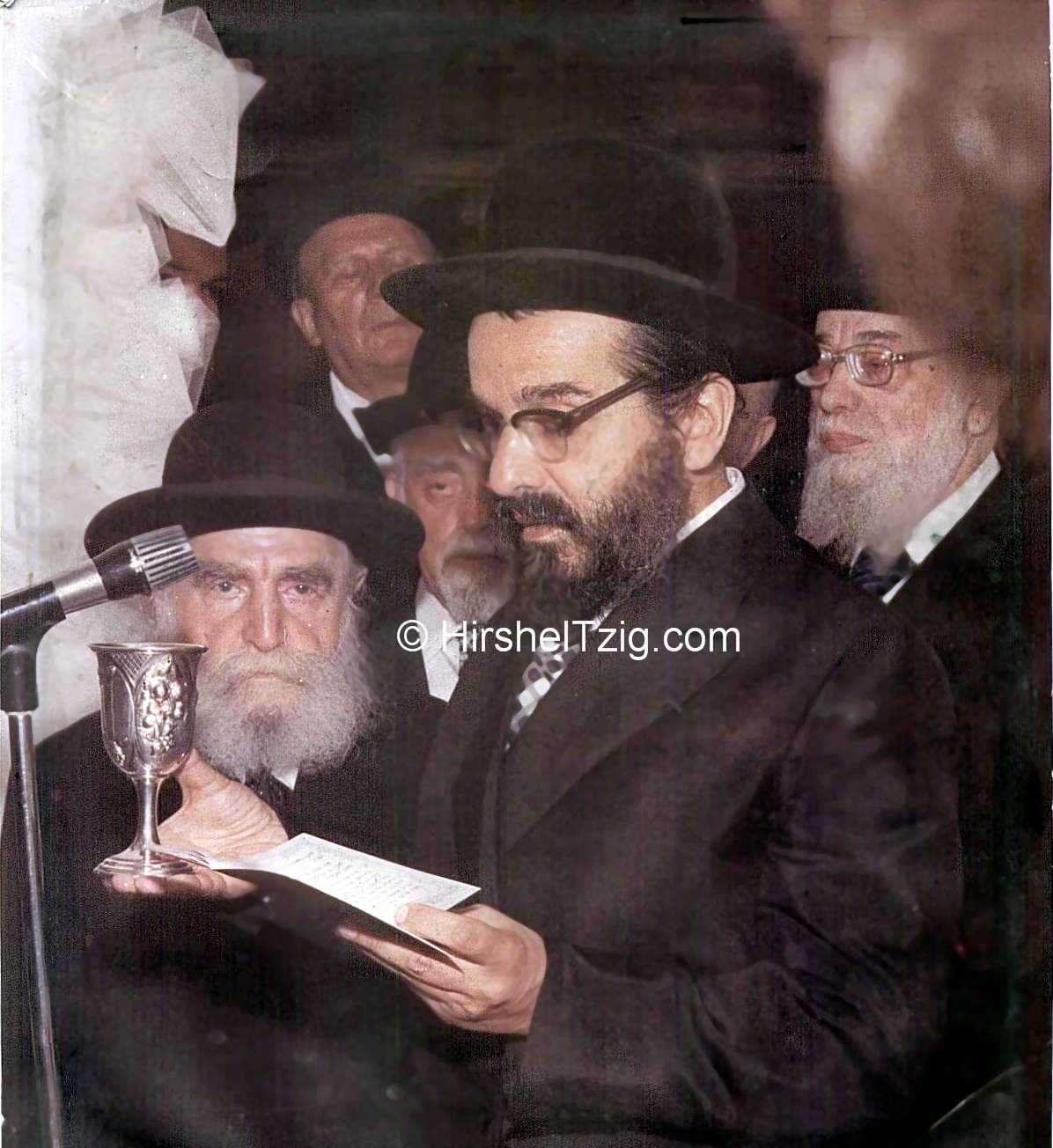 Circus Tent - הירשל ציג'ס בלאג: Rav Ruderman's 25th Yohrtzeit