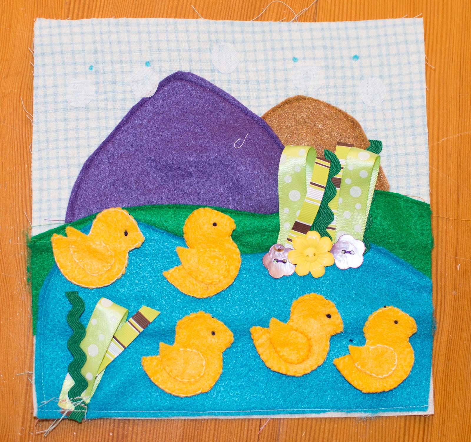 Stitchnquilt: 5 Little Ducks in a Row