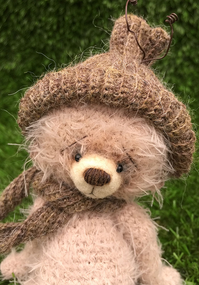 ThReAdTeDs®: Teddy (thread) Bears & Friends