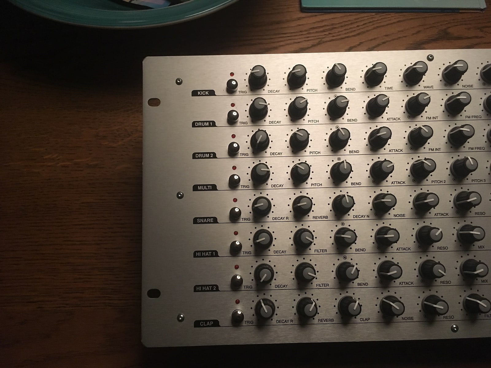 MATRIXSYNTH: Vermona DRM1 MKIII Analog Drum Machine w/ Original Box