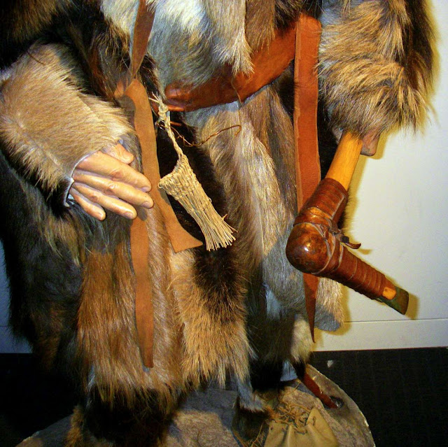 American Grouch: Otzi's knife, 5000 years later.