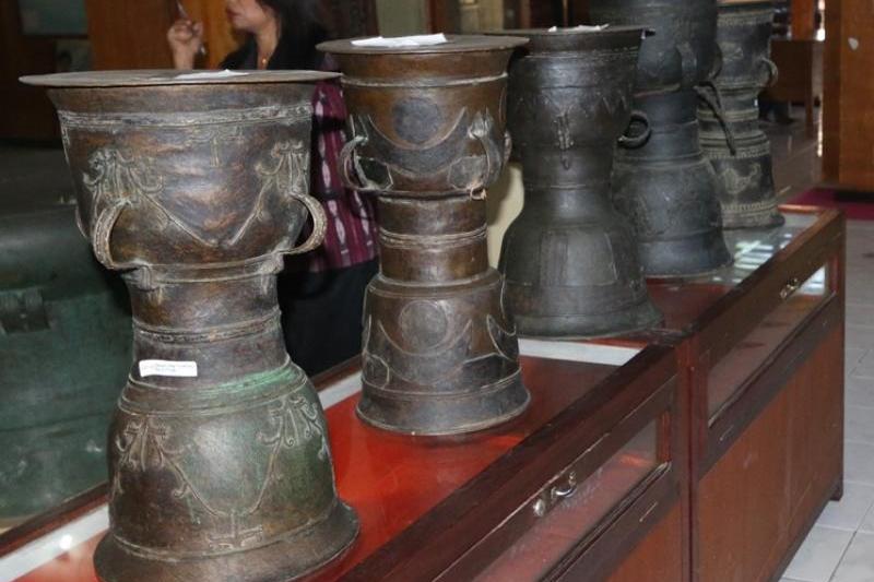 Catatan Masa Lampau Peradaban Umat Manusia: ZAMAN PERUNGGU DAN BESI ...