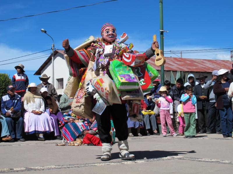 crónicas de mundos ocultos: Hoy se celebra el 'Día del Ekeko'