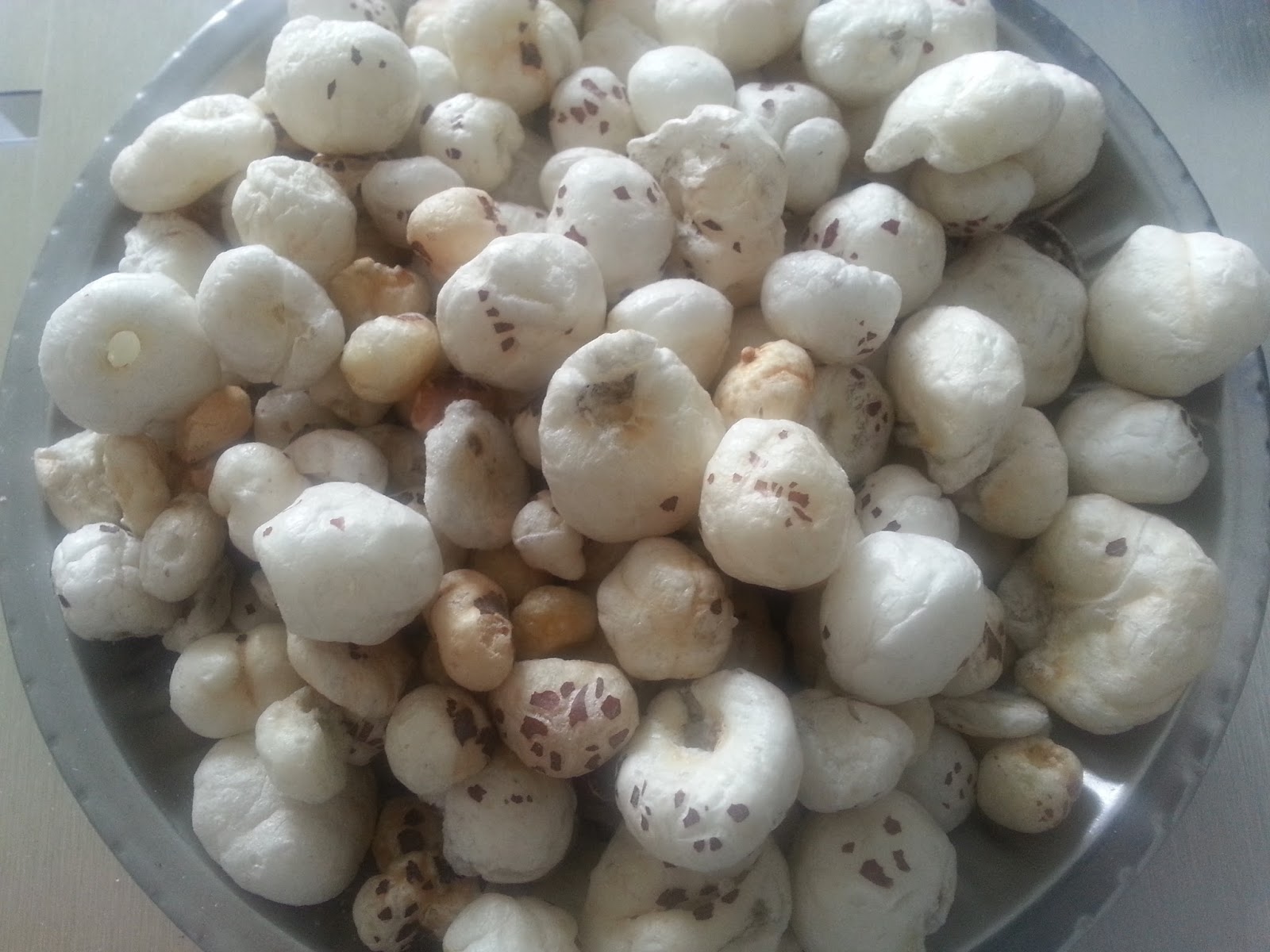 Annapurna: Caramelized Fox nuts / Meethe Makhane/ Navratri Fasting food ...