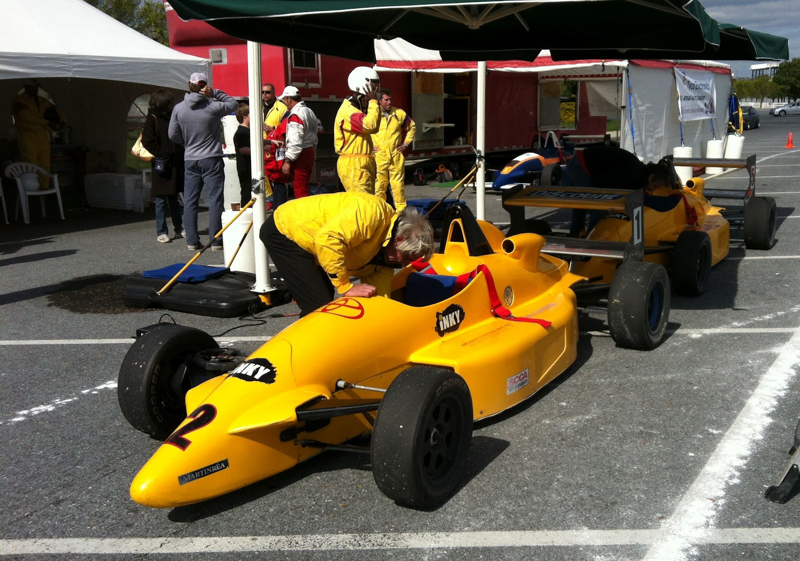 Formula 101: Driving an F2000 car. | Lamborghini Talk