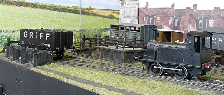O Gauge, micro model railway layouts: Muckton