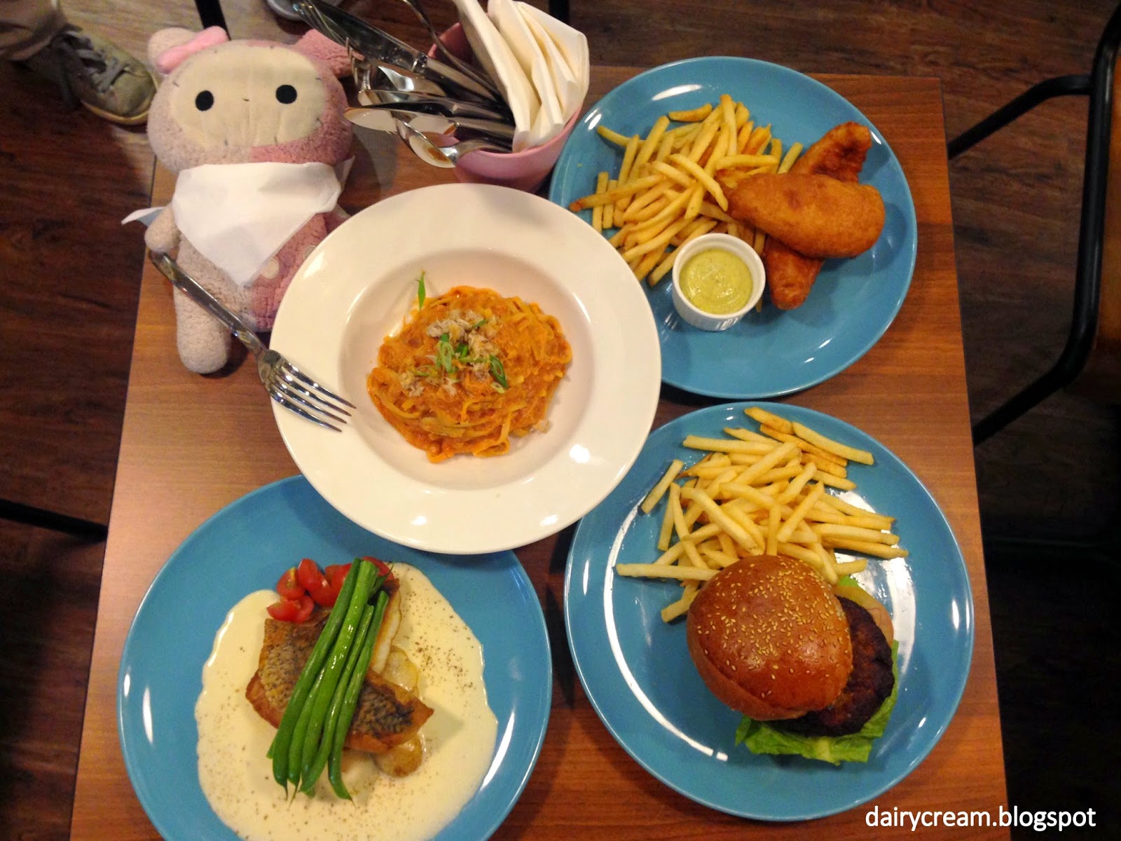 The Quarters : Asian Flavours Local Perspective