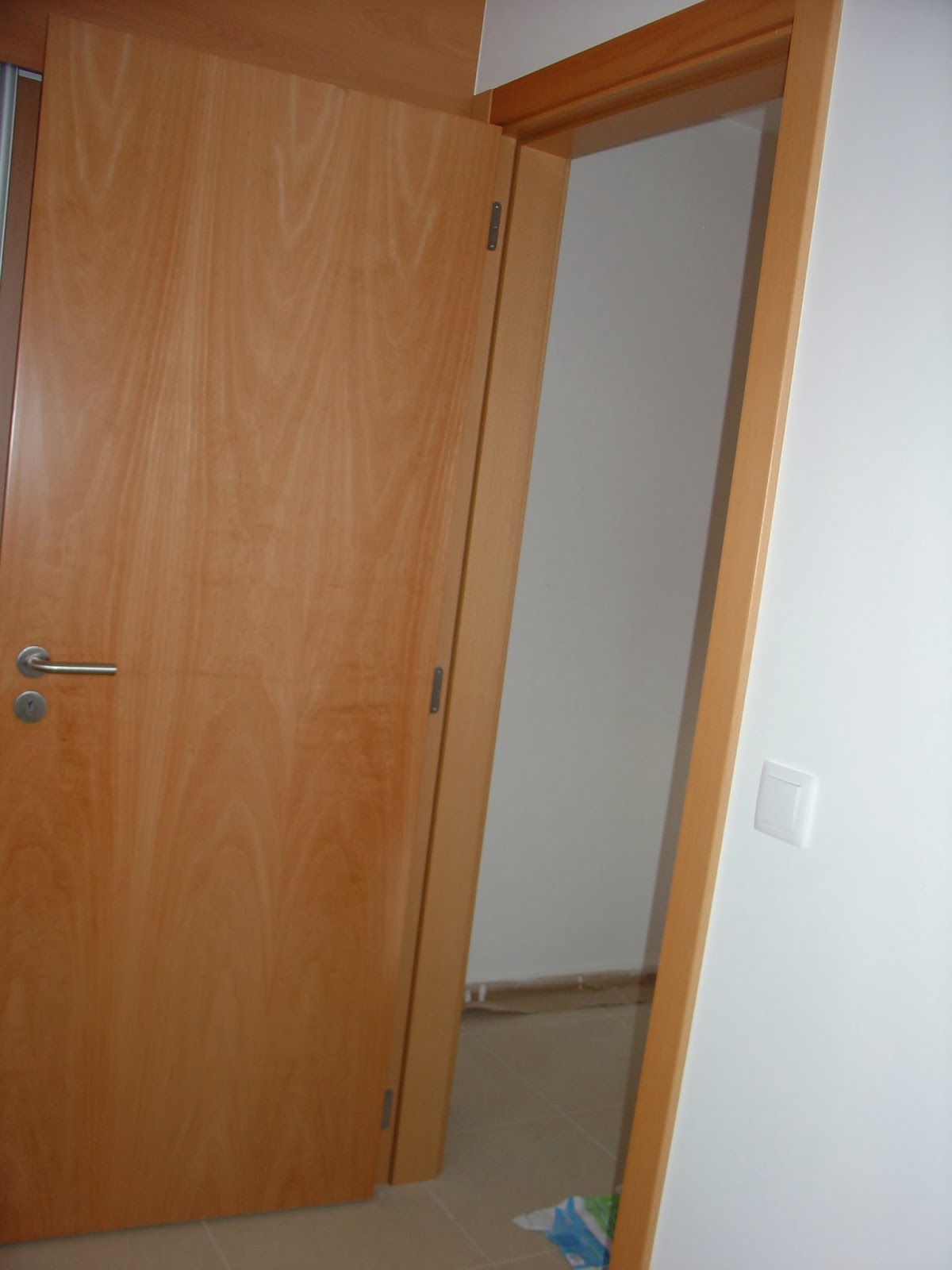 "Portaros" em Faia ~ Amílcar Carreira & Ferreira, LDA