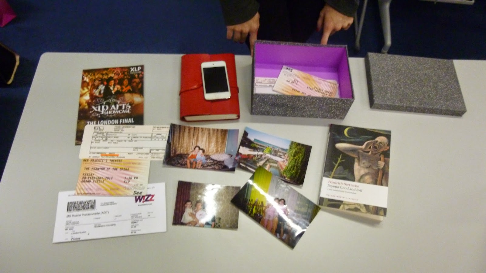 A2 Set 3 (Dan): Lesson 2: Identity boxes