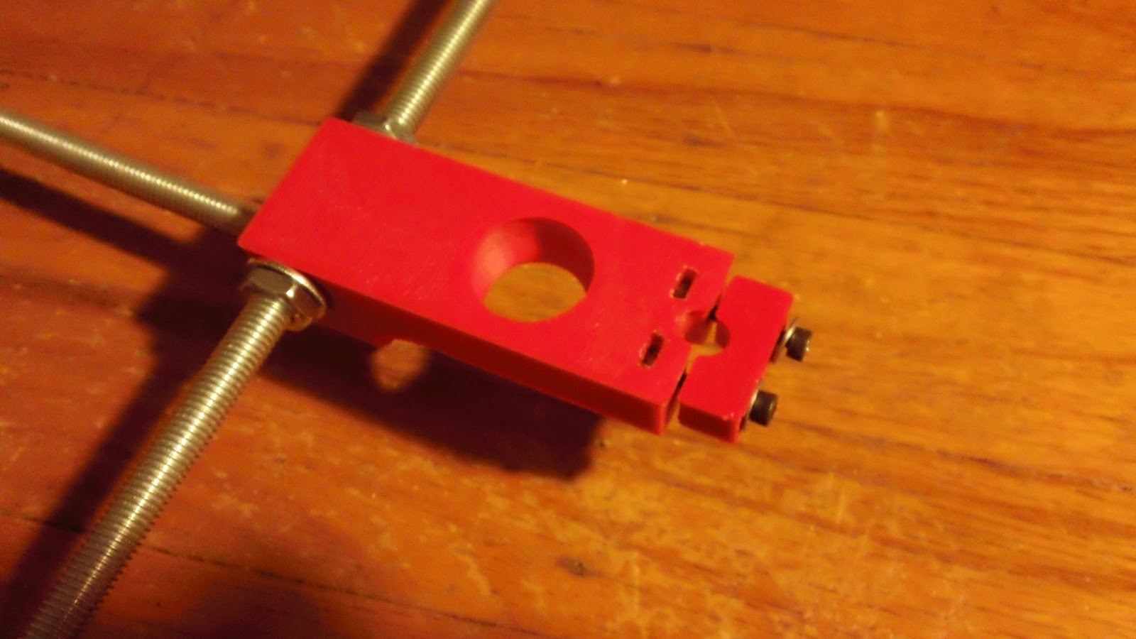 Tom's 3D Printer Guide: Attach rod clamps to Z stabilizers