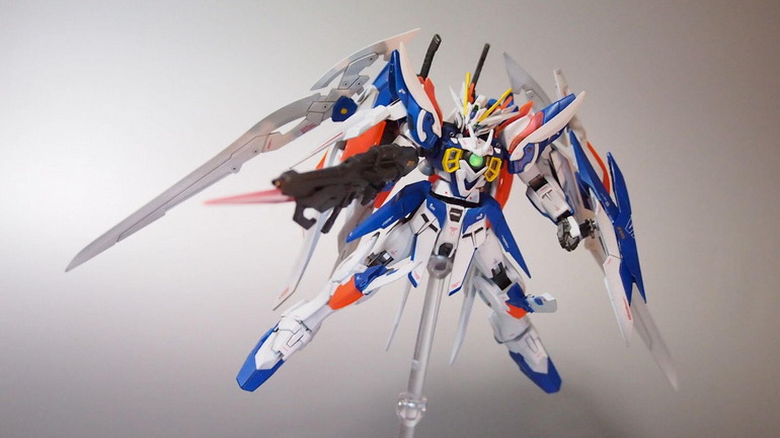 Custom Build: HGBF 1/144 Wing Gundam Vxstair
