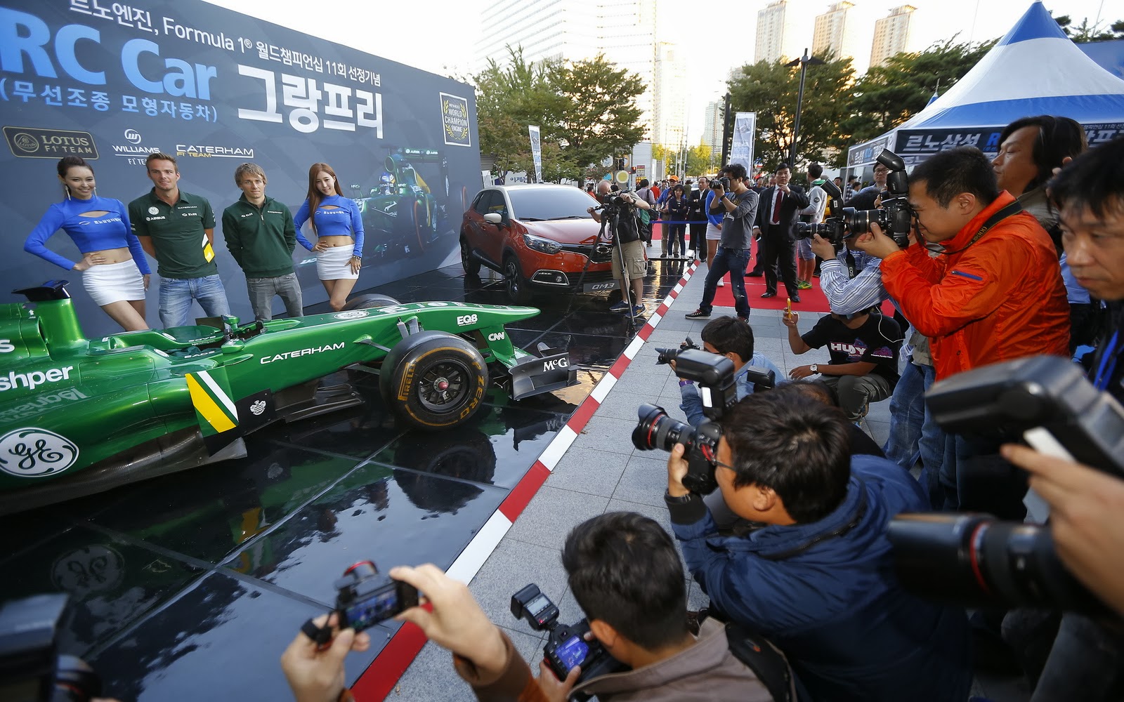 2013 KOREAN GP: PREVIEW IN HIGH RESOLUTION IMAGES - FORMULA 1