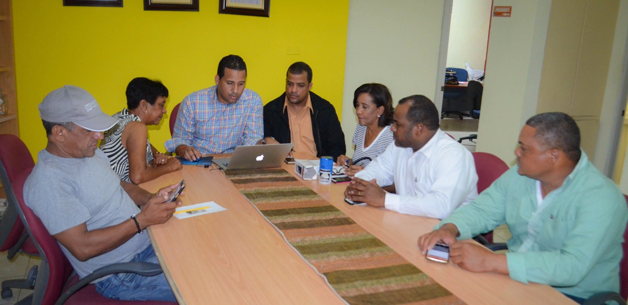 ATACANDODIGITAL.COM |: Regidores de Hato Mayor del Rey se declaran en ...