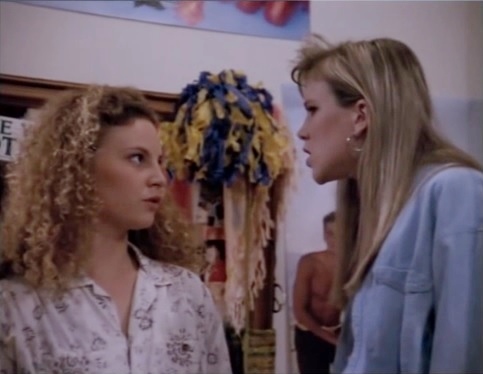 Porcos, Elefantes e Doninhas: A Terrível Suspeita (Violation of Trust ...