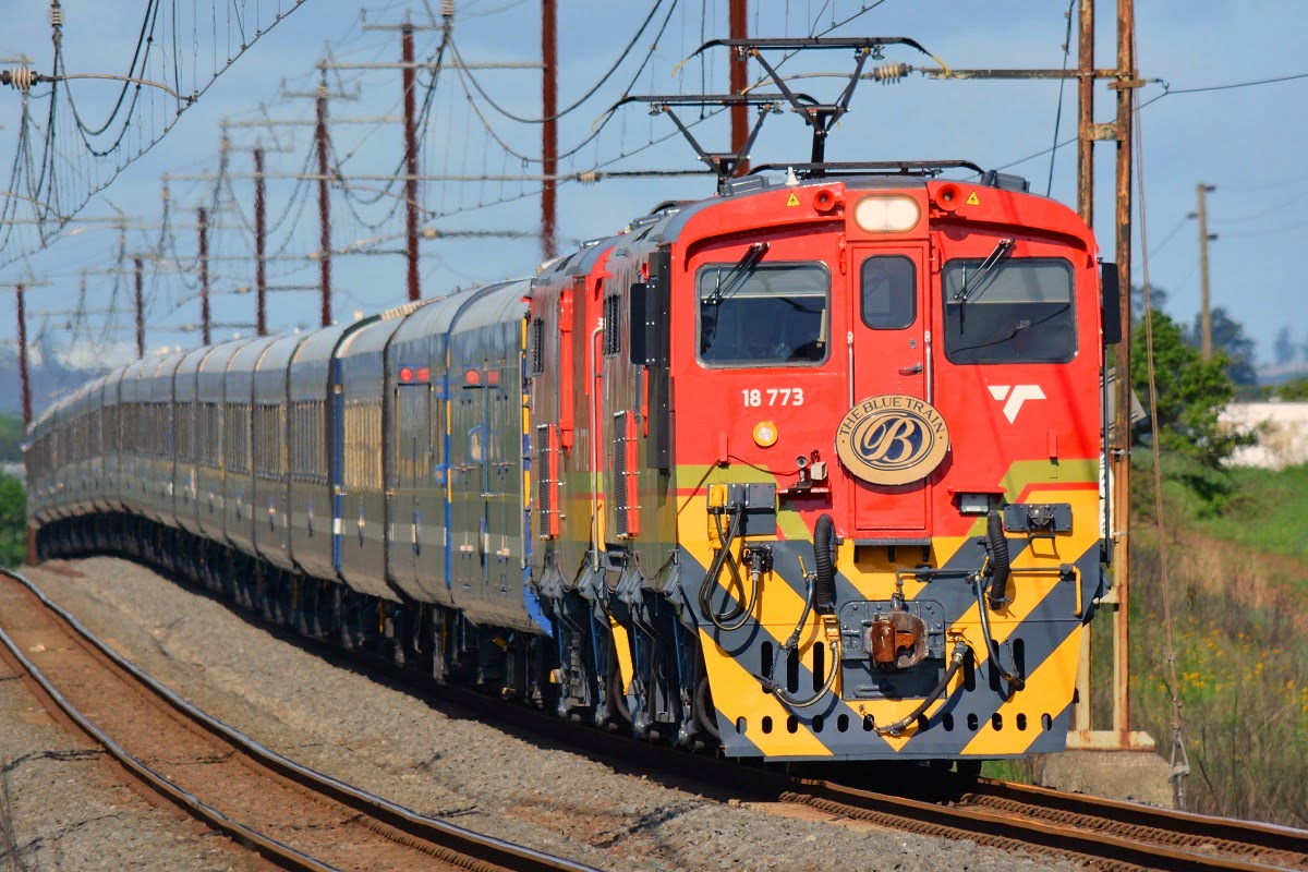SAR CONNECTA: Brand new to the Transnet Freight Rail fleet, 18-773 & 18 ...