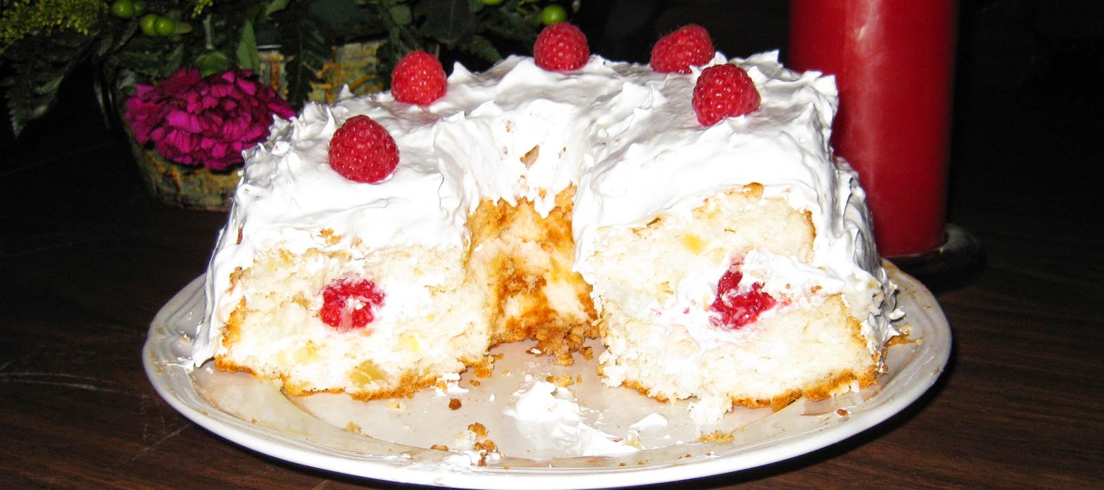 Precious Cooking: Pineapple, Lemon, Raspberry, Surprise Cake