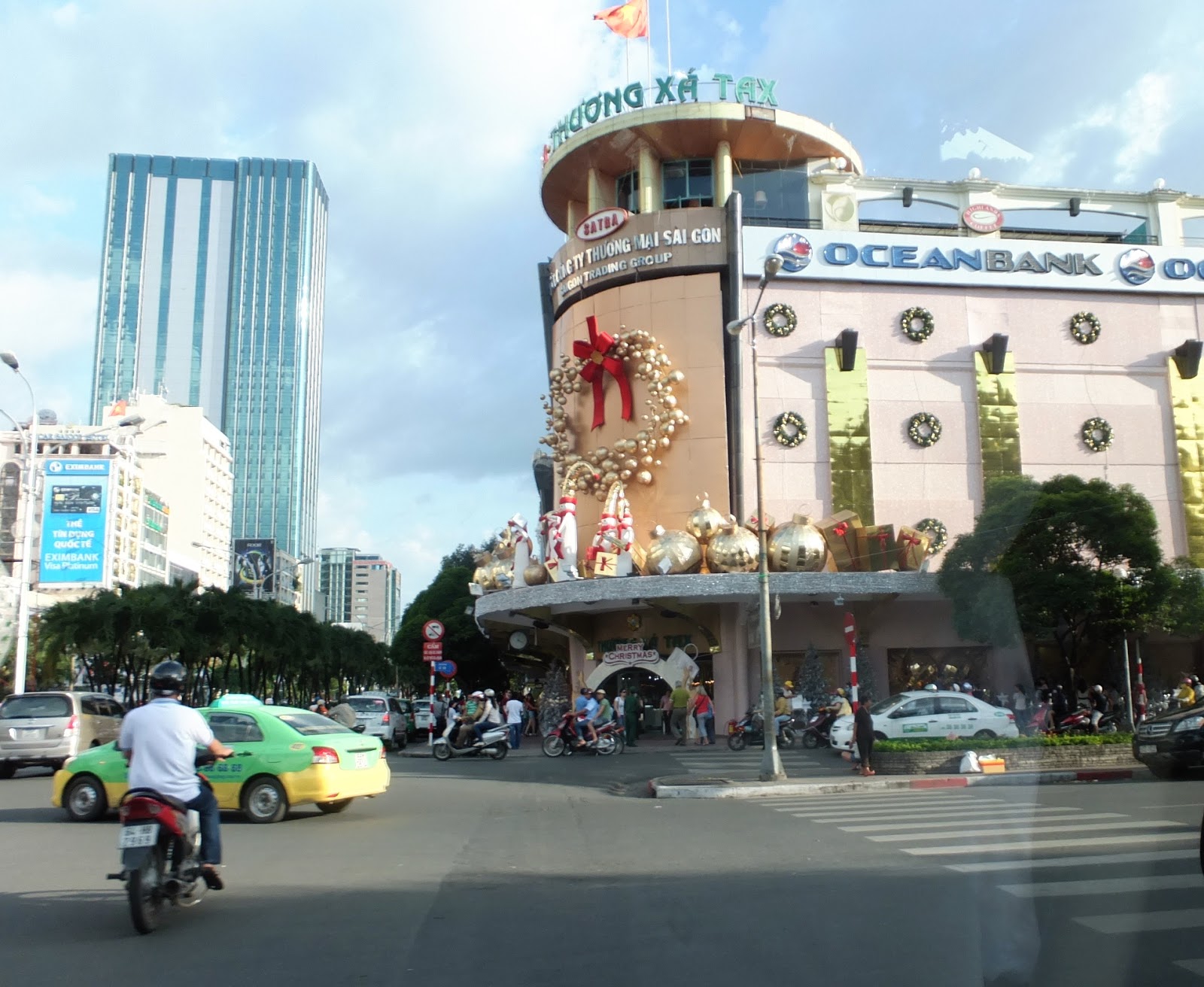 27 Thousand Waves: Day 7 - Ho Chi Minh City (Saigon), Vietnam