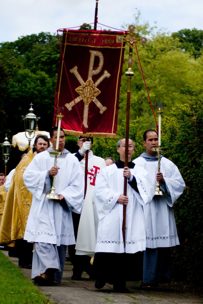 New Liturgical Movement: Corpus Christi Procession, Buckfast Abbey, England