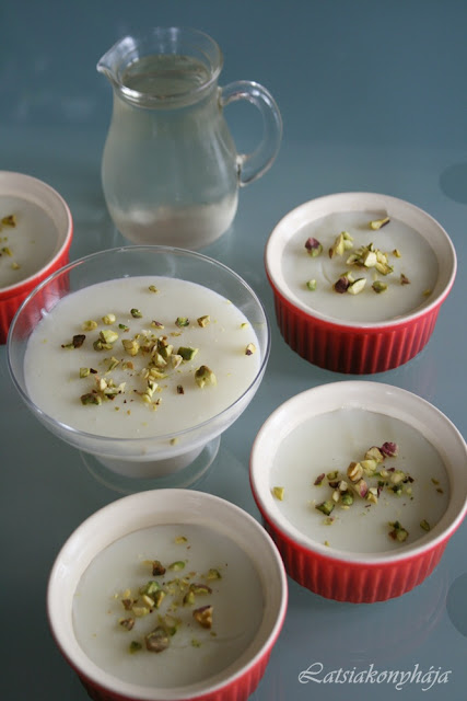 LATSIAKONYHÁJA: MAHALEPI - Μαχαλεπί Λιβανέζικο