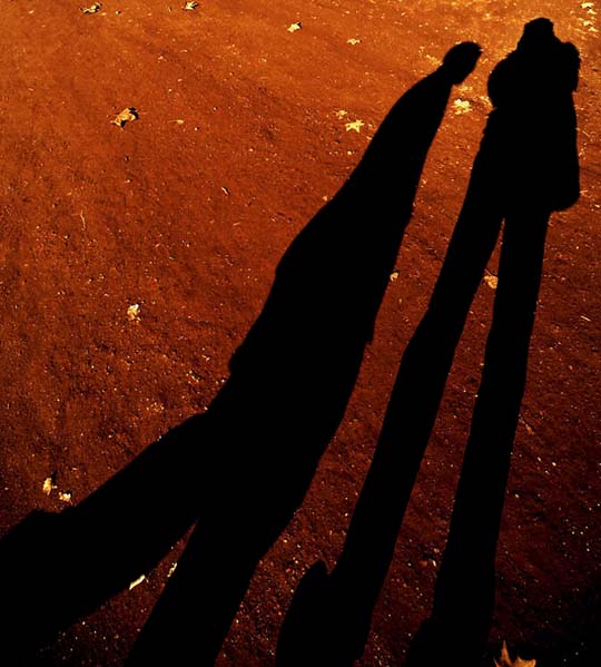 AKU SEMPOI: 10 Contoh Fotografi Bayang (Shadow Photography)