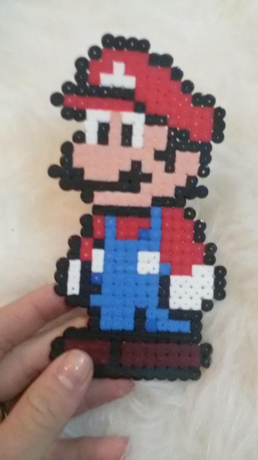 RECENSIONI, ACQUISTI E LE MIE PASSIONI...: CREAZIONI IN HAMA BEADS E PYSSLA