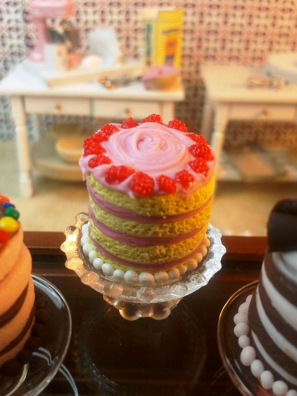 Micro Munchies (a.k.a. Honey Bunny Miniatures): Mile High Cakes