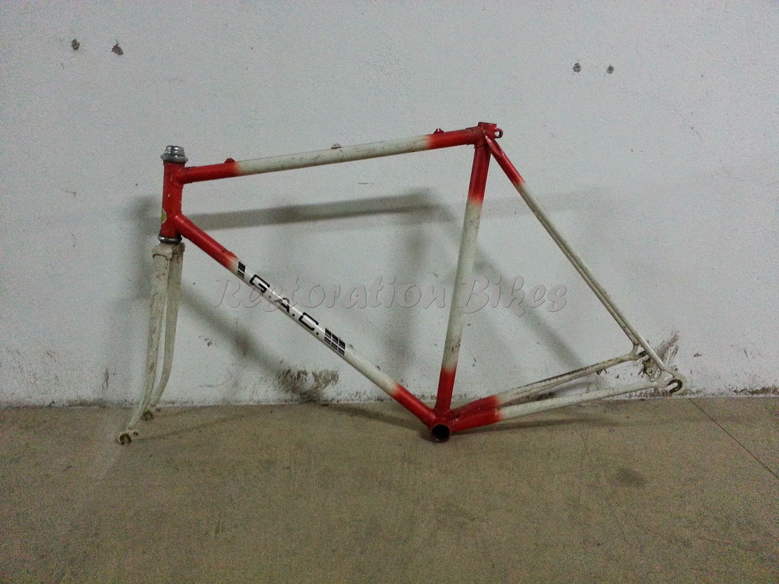 Restoration Bikes: Fixie White & Red Contrapedal - FINALIZADO