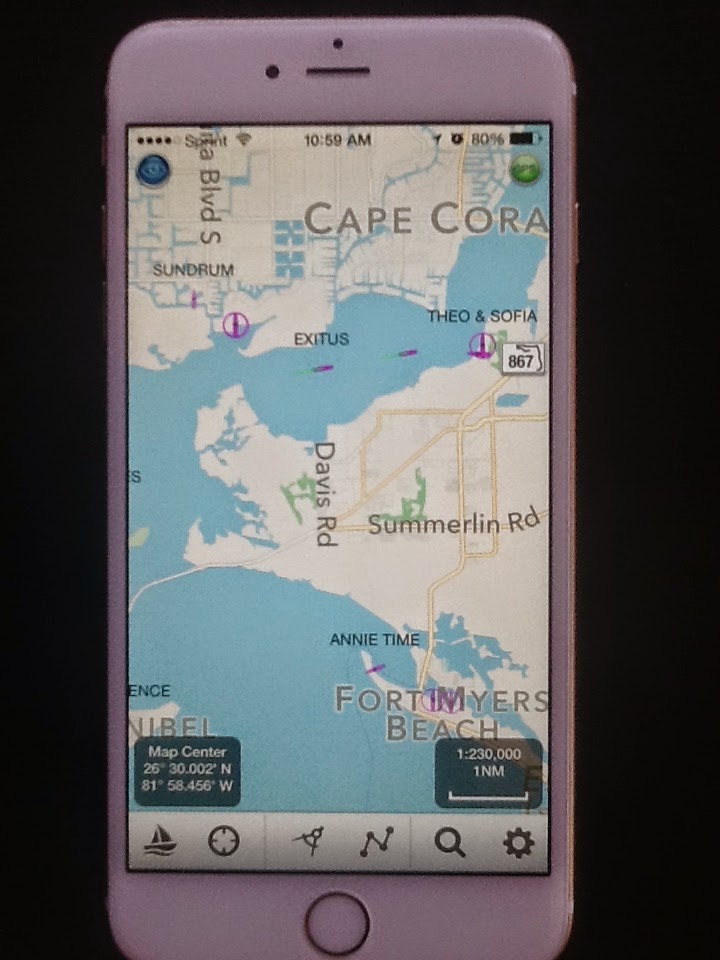 i-Marine Apps: iPhone 6 Plus - Awesome Marine App Display