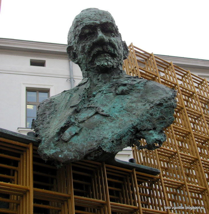 Foto zgodbe: Ljubljana od Plečnikovih zapornic do Waldorfske šole