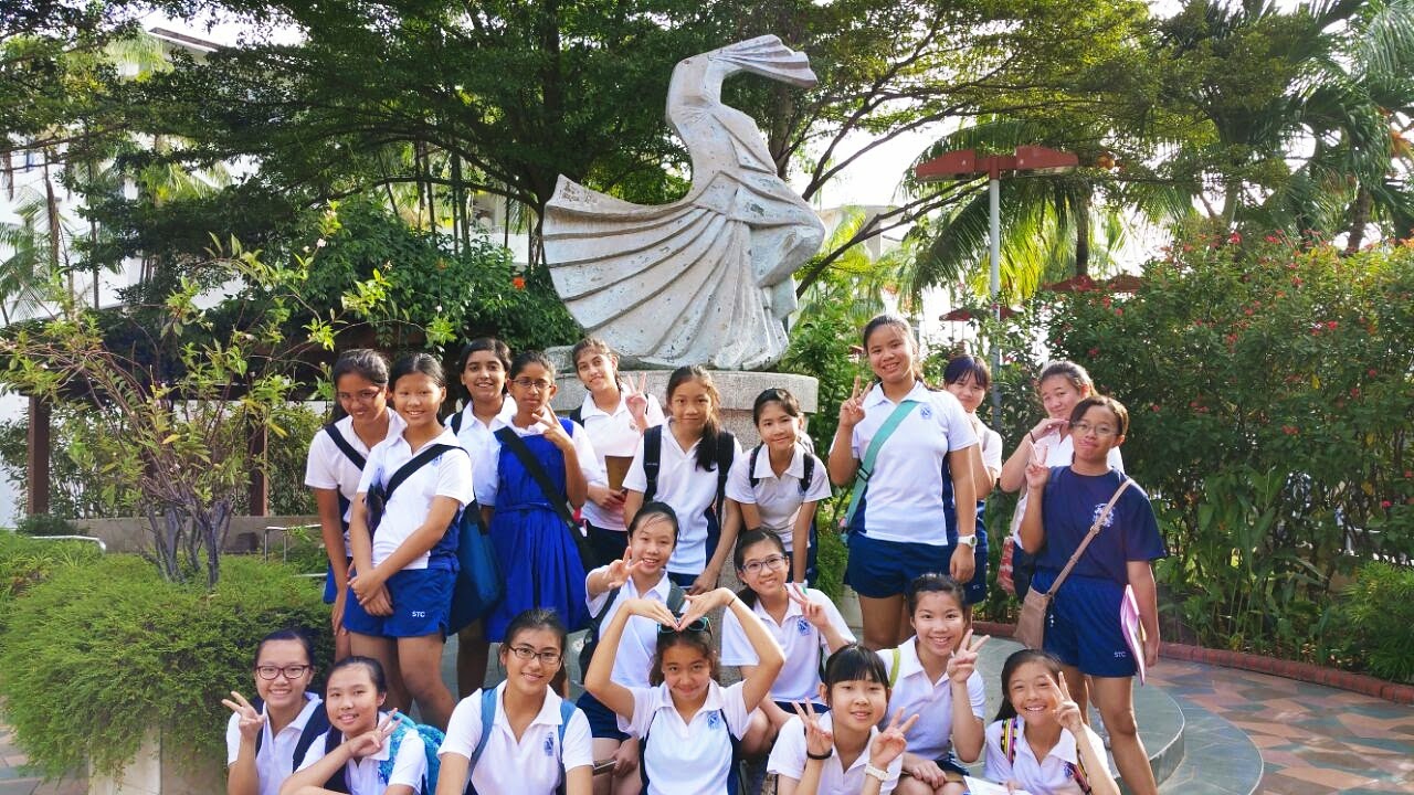 CHIJ STC Sec 1 EFL: Sec 1D & 1MM (Day 2): Discovering Who We Are