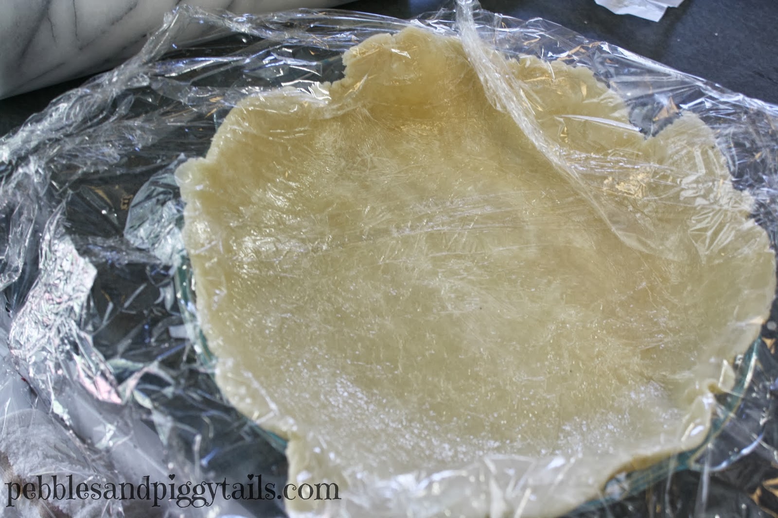 The EASY Way To Roll Out Pie Crust (No Mess!) | Making Life Blissful