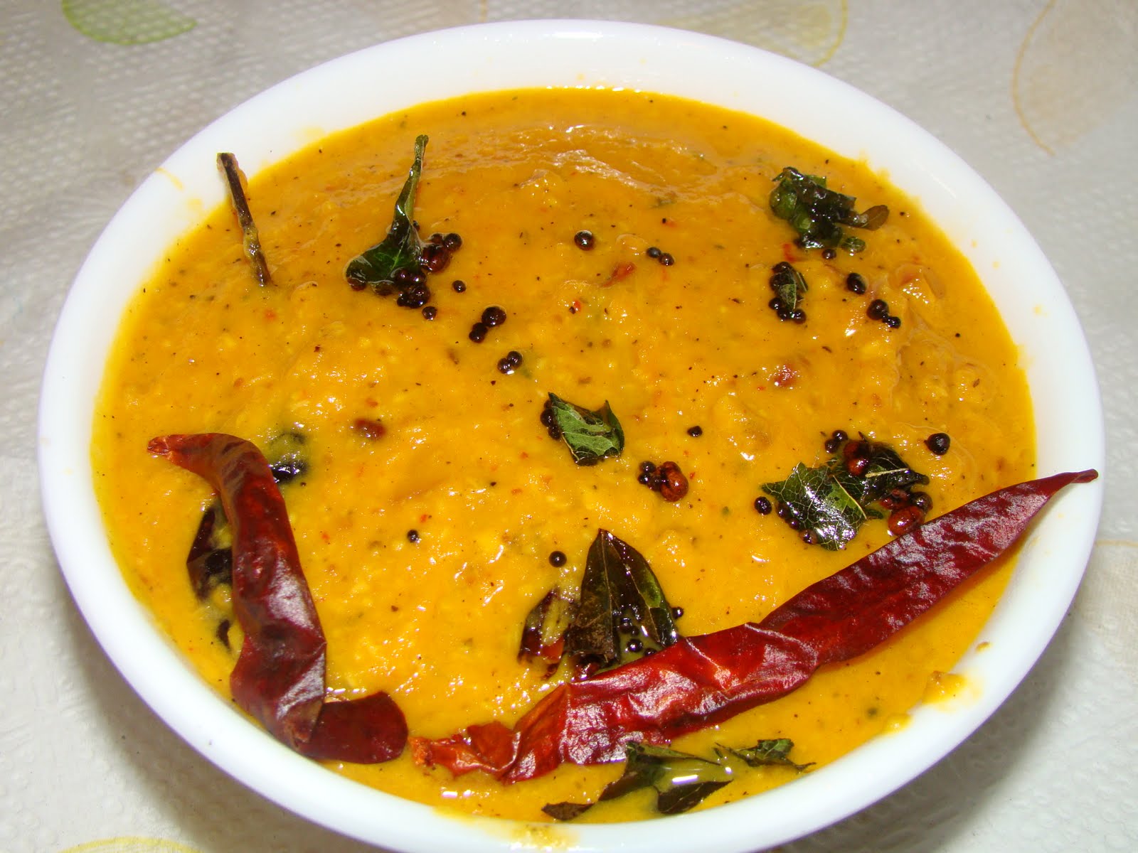 Chatini ya karoti ,nazi na kitunguu