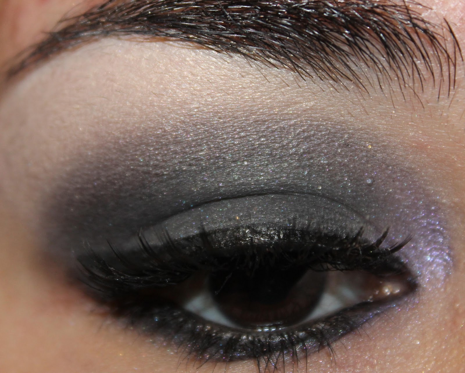 The Dark Side of Beauty: December 2011