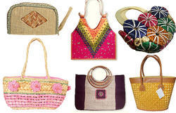 DIFFERENT TYPES OF HANDICRAFTS IN INDIA - Pooja Handi Crafts TPR