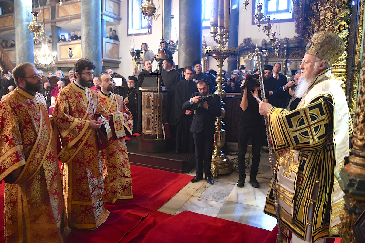ΝΕΑ ΕΠΟΧΗ: ΒΑΡΘΟΛΟΜΑΙΟΣ ΠΡΟΣ ΠΑΠΙΚΟΥΣ.... «Φαίνεται όμως ότι έφθασεν η ...