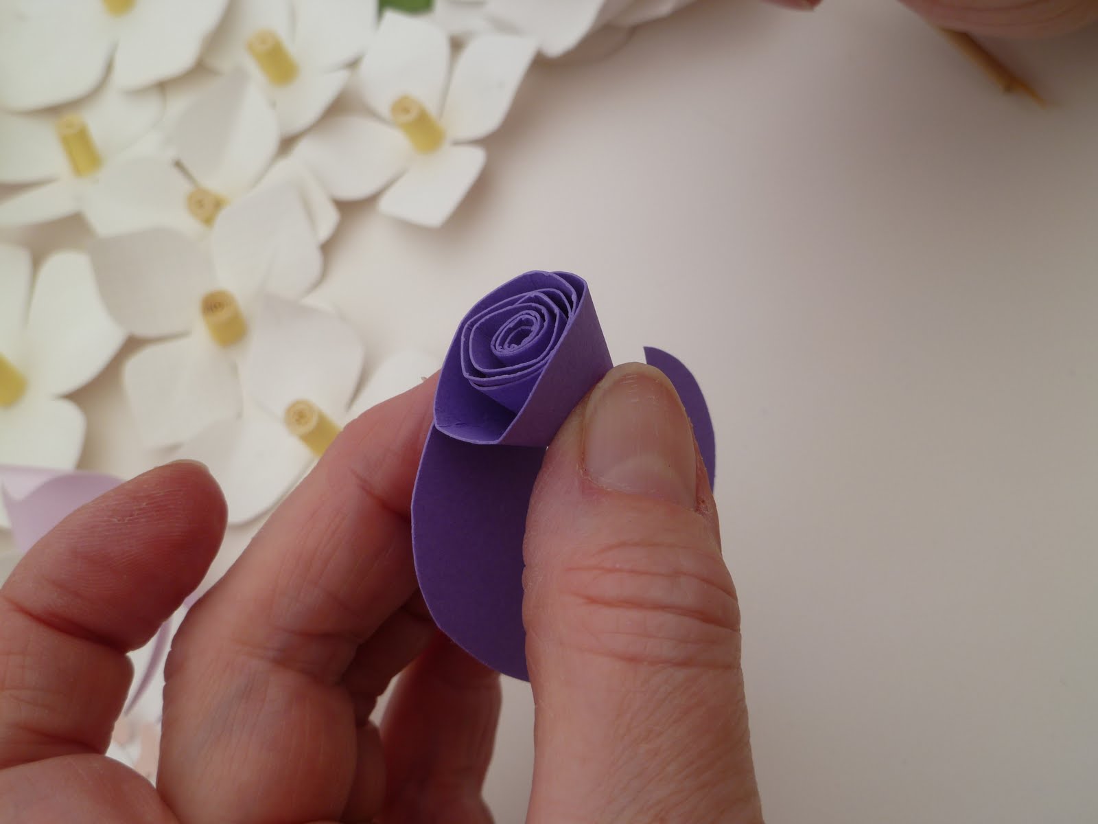 Susan Pinner: How to Make the Swirl roses