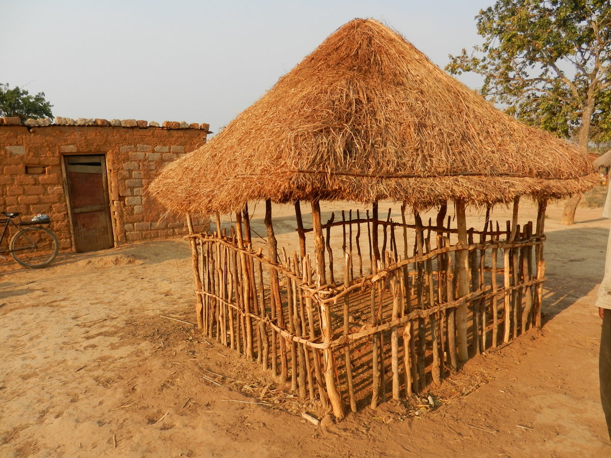 BIERZO AYUDA: Fotografías del viajes a Kilela Balanda enviadas por ...