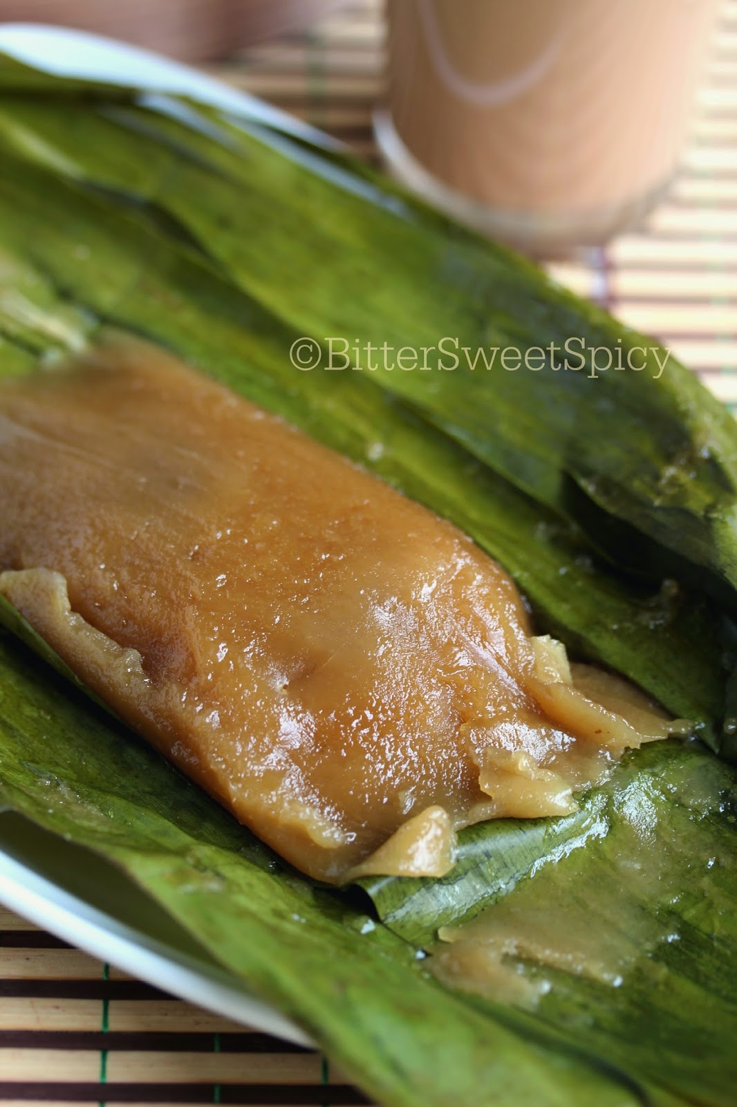 BitterSweetSpicy: Lepat Ubi (Steamed Tapioca Cake)