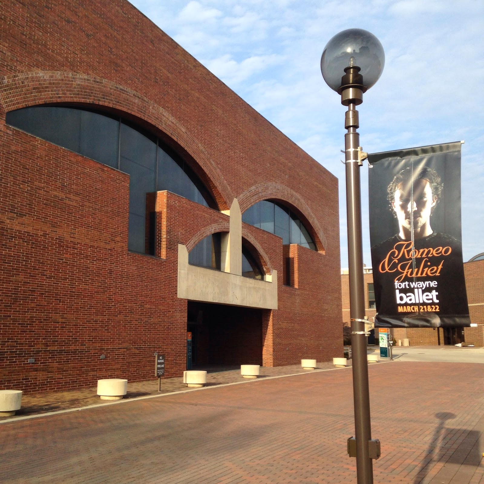 Life of a Freelance Dancer: The Reinforcement Gig