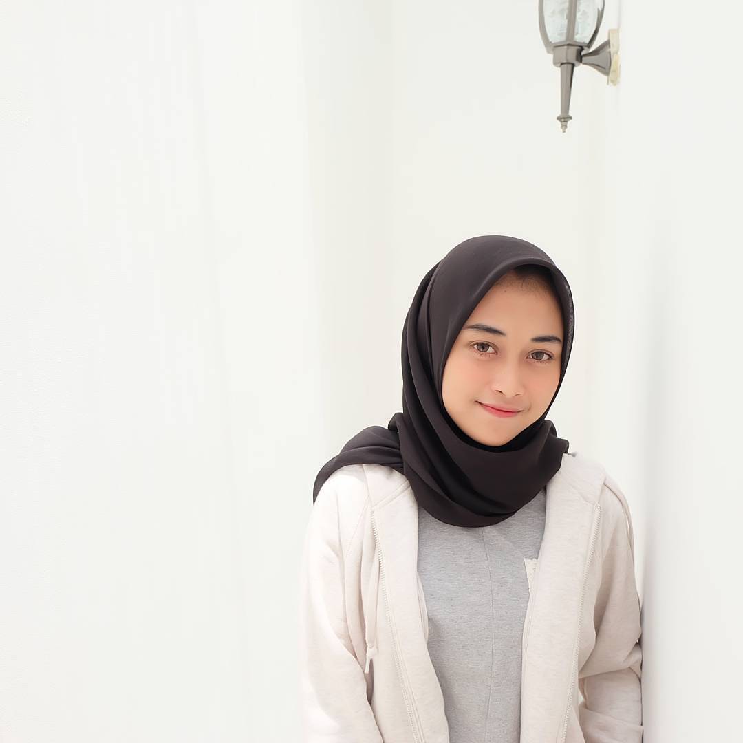 27 Koleksi Model Baju Cardigan Batik Lengan Panjang / Pendek Wanita ...