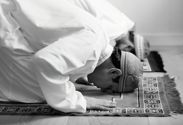 Definition of Rawatib Sunnah Prayers and How to Do It - All About Islam