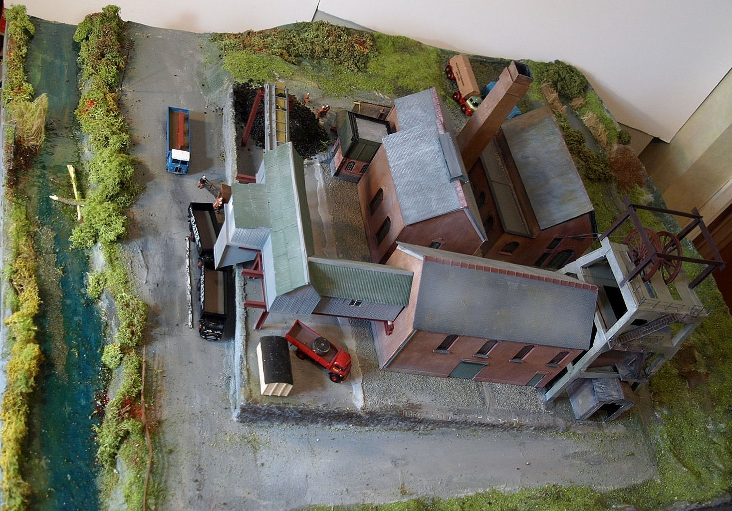 jans model buildings: Wood End Colliery Burnley