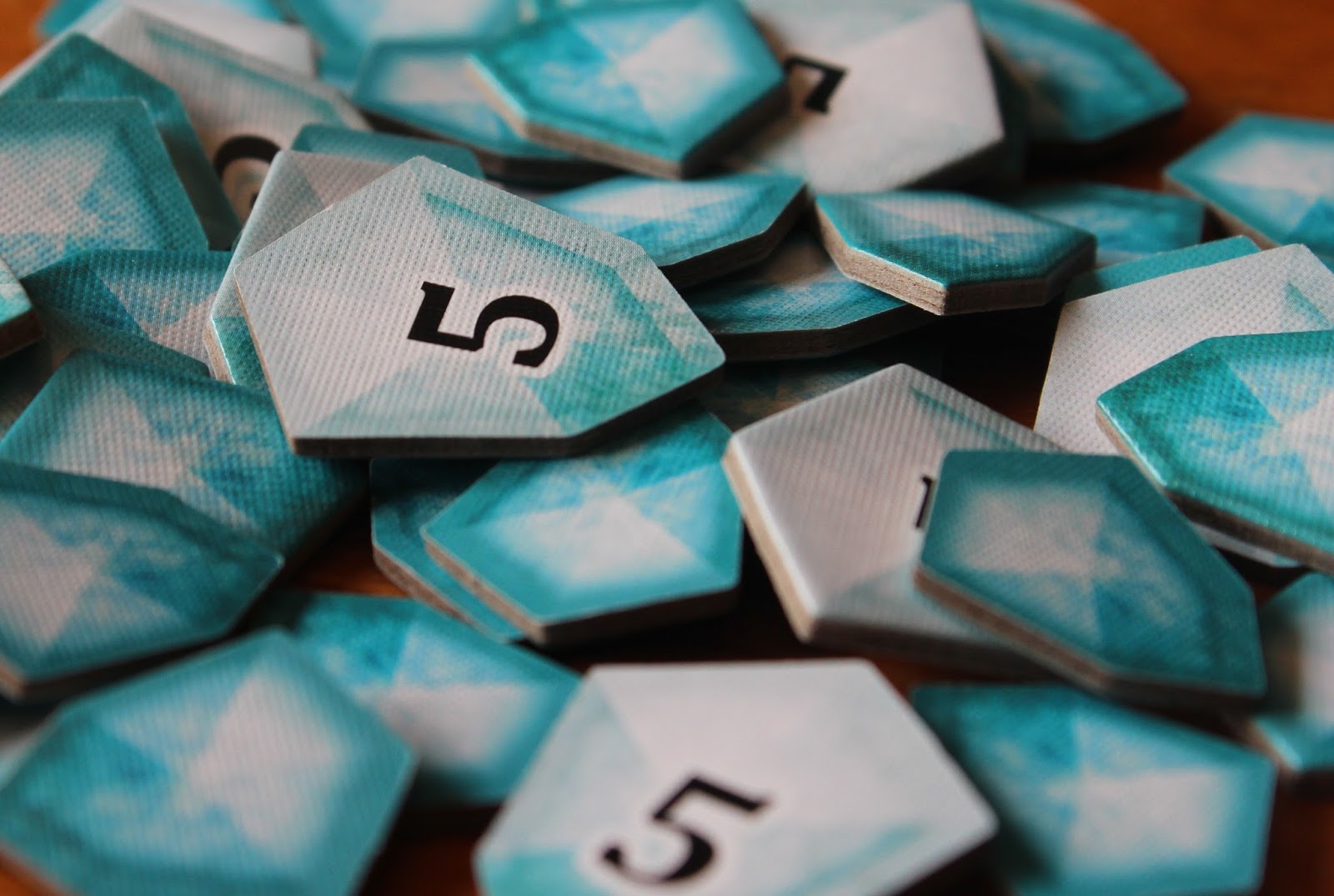 Random Nerdery: Cardboard - Mystic Vale card game review