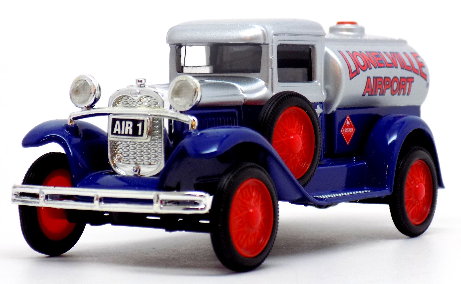 Toys and Stuff: Eastwood Automobilia / Liberty Classics 1/43 Diecast ...