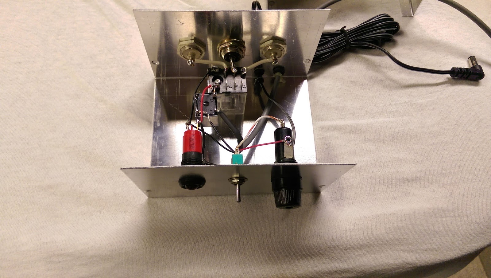 Cly Institute for Radio Research: Amateur Radio - Receive Antenna Relay Box